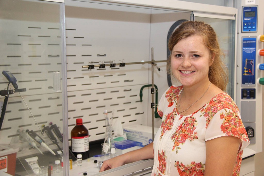 PARTICIPANT HIGHLIGHT – Elizabeth Gianino – 2015 PROGRAM ...